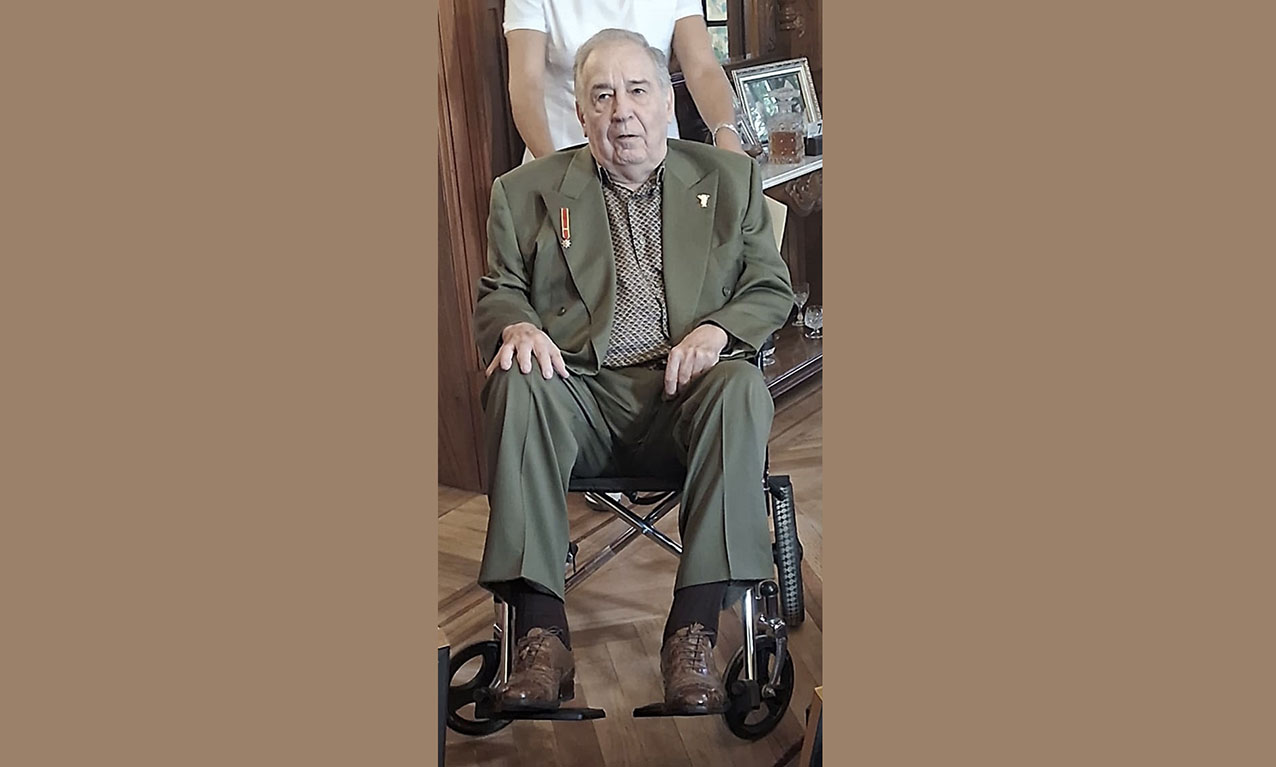 Víctor González Dr. Simi merece el Premio Nóbel de la Paz - Revista ...