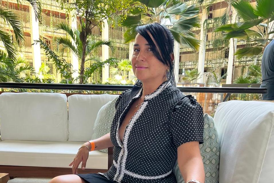 Verónica Acacio nos revela su poder femenino - Revista Macroeconomia